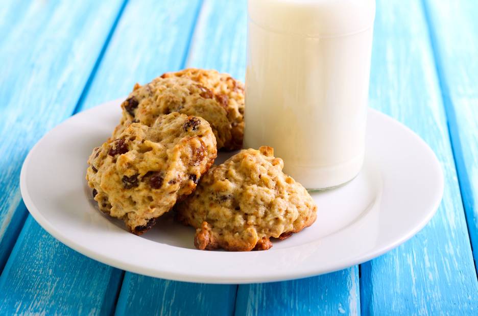 Gluten-Free Applesauce Raisin Cookies | Taste For Life