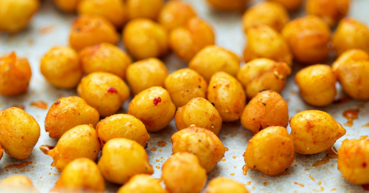 Spicy Roasted Chickpeas | Taste For Life