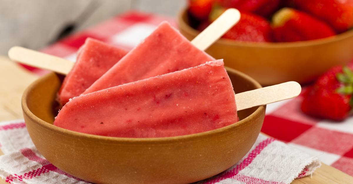 Strawberry & Blueberry Lemonade Frozen Pops | Taste For Life